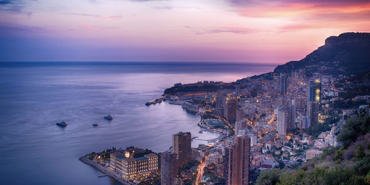 Wer ist Zeus Monaco? Vermögen und Einfluss auf Instagram